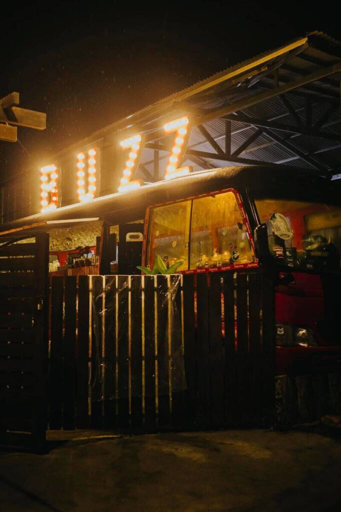 Buzz Beer&Drink - Khoe Quán