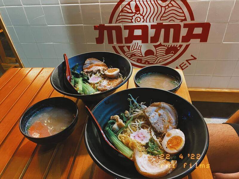 Mama Ramen - Khoe Quán