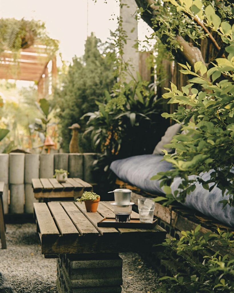 FeFe Coffee - Khoe Quán