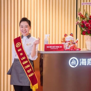 CASE STUDY: Chuỗi nhà hàng lẩu HAIDILAO (Phần 2) - Khoe Quán