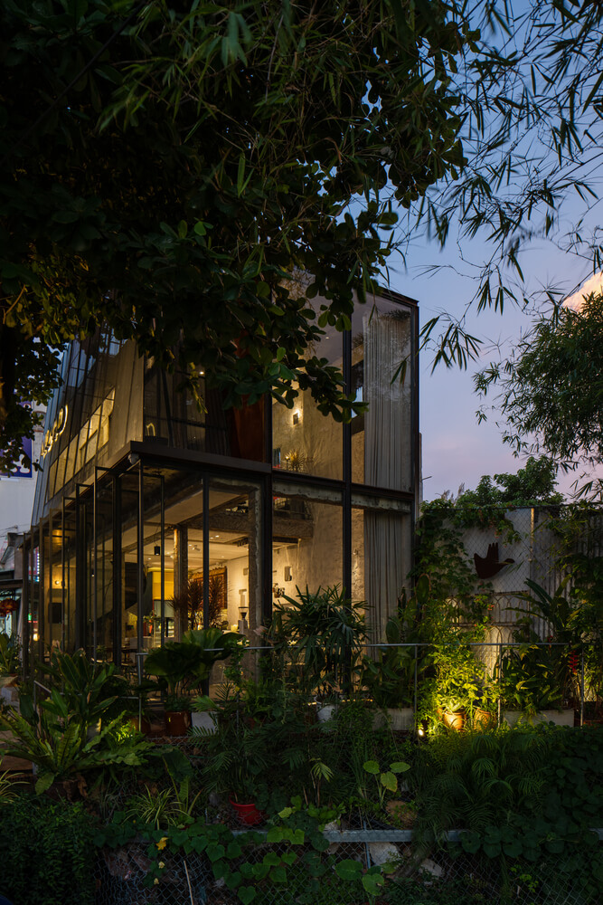 NOMAD Coffee - Khoe Quán