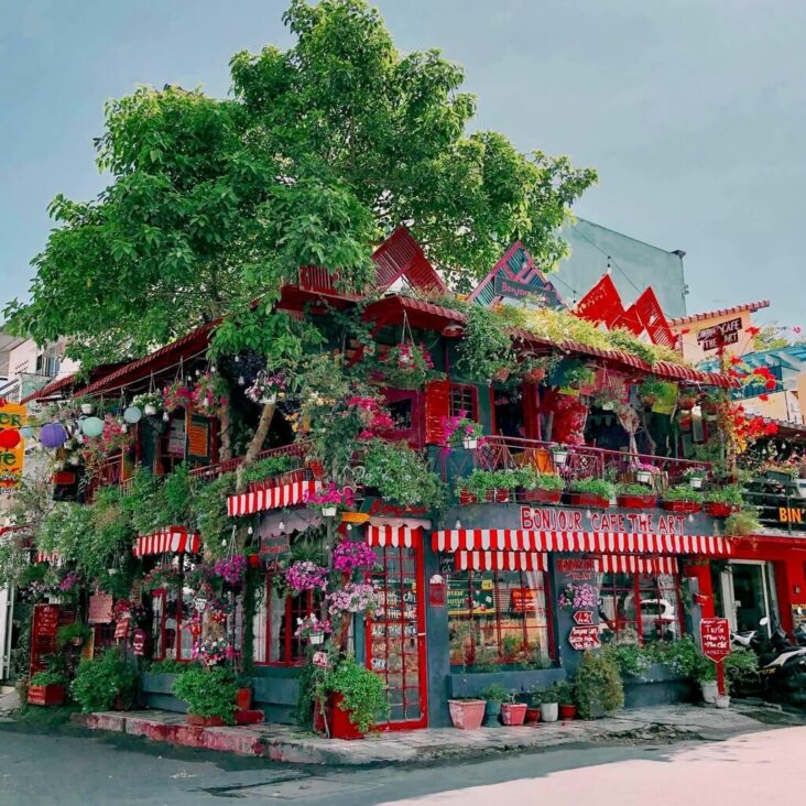 Indoor Café & Bistro - Khoe Quán