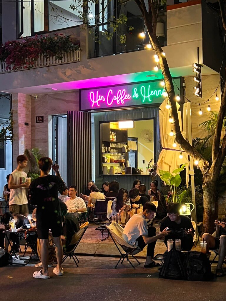 HIN Coffee & Henna - Khoe Quán