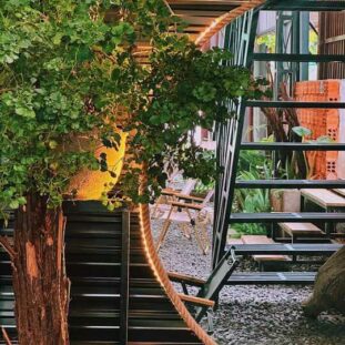 Mira Coffee & Restaurant - Khoe Quán