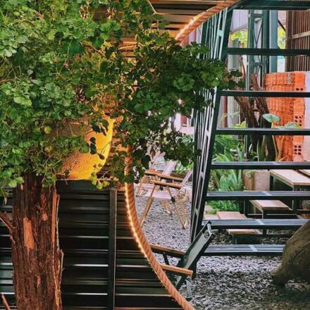 Mira Coffee & Restaurant - Khoe Quán