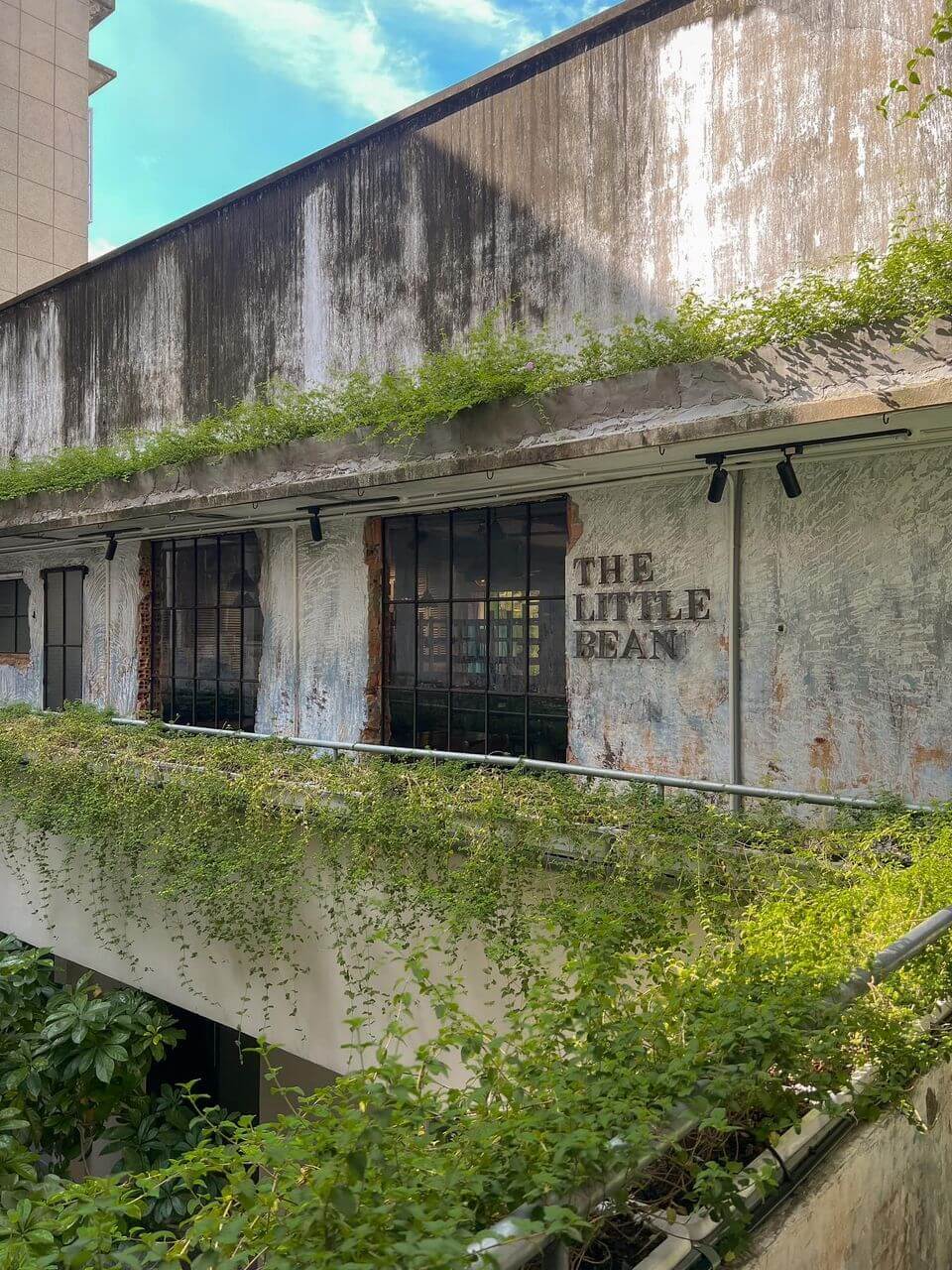 Giữ Chân Nhân Viên - Khoe Quán