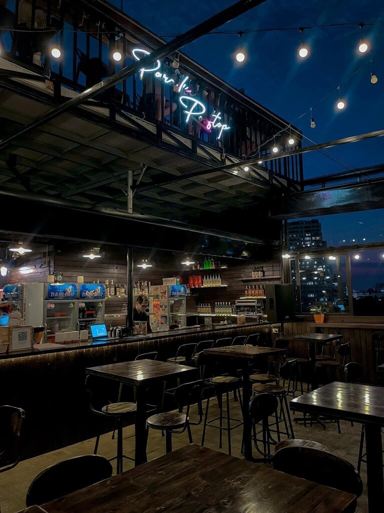 Paradise Rooftop - Khoe Quán