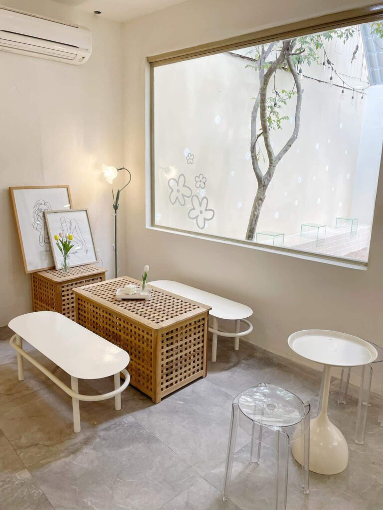 Daisy Coffee - Khoe Quán