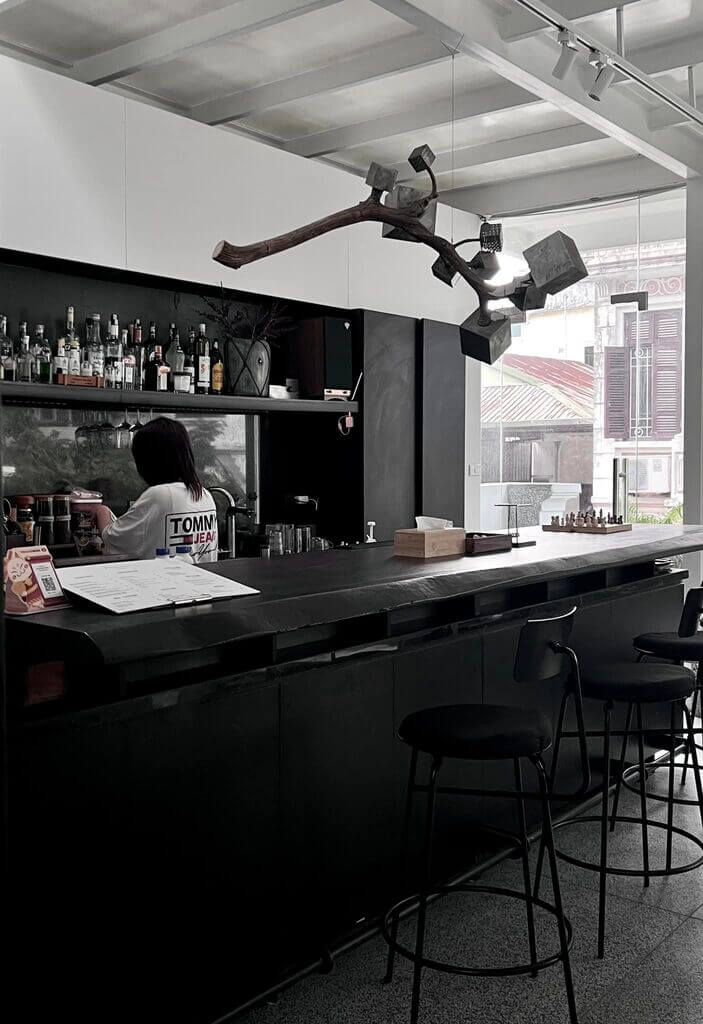 Hanoi Studio Gallery - Khoe Quán