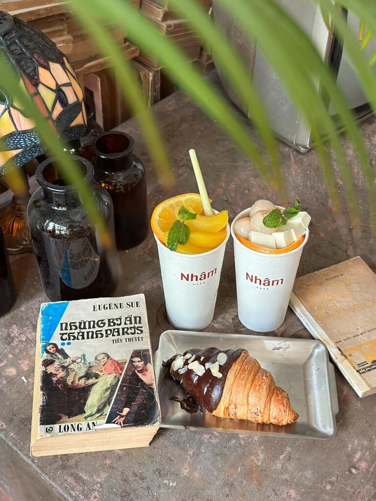 Nhâm Coffee - Khoe Quán