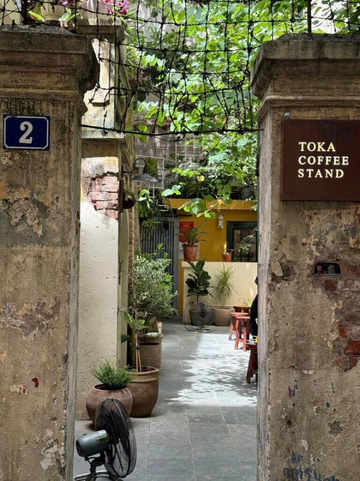 Toka Coffee Stand - Khoe Quán