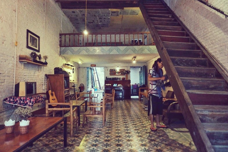 Rec 16 Coffee Studio - Khoe Quán