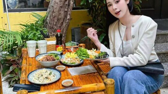 Mecha Tea & Coffee - Khoe Quán