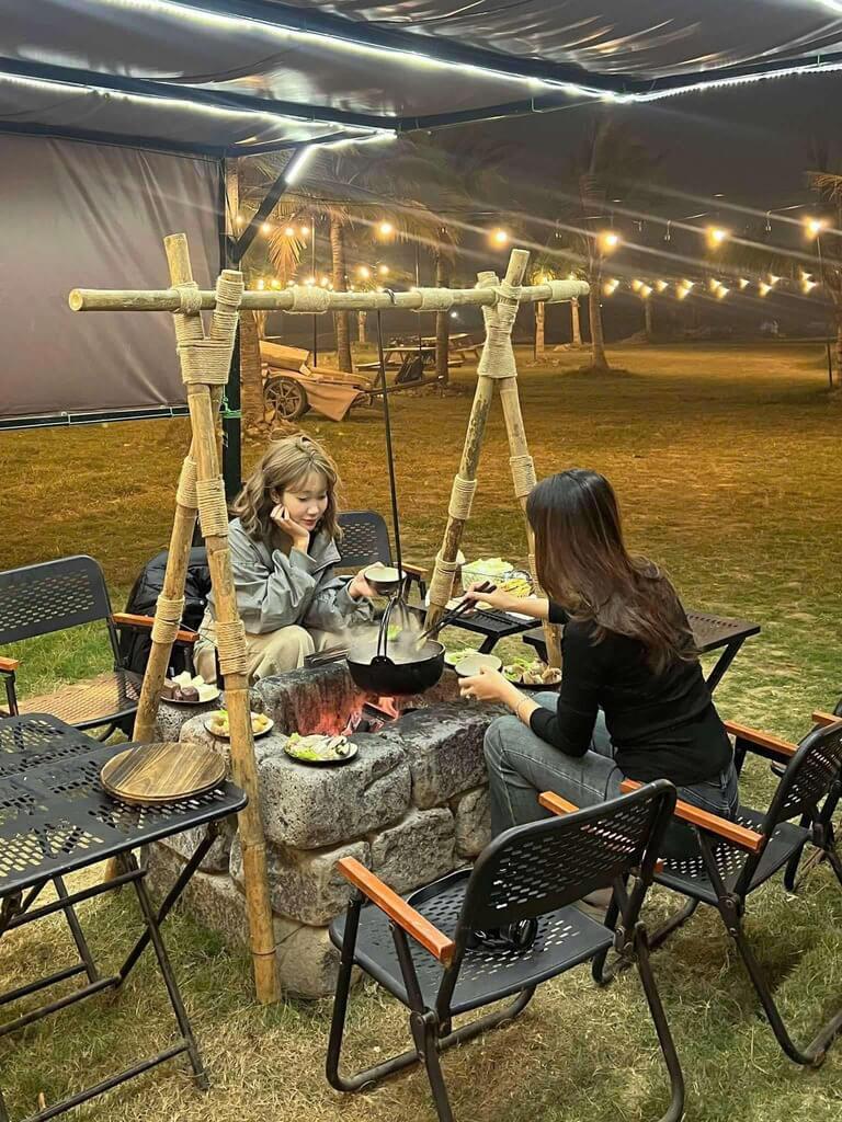 TREEBEE LÀNG HOA - Khoe Quán