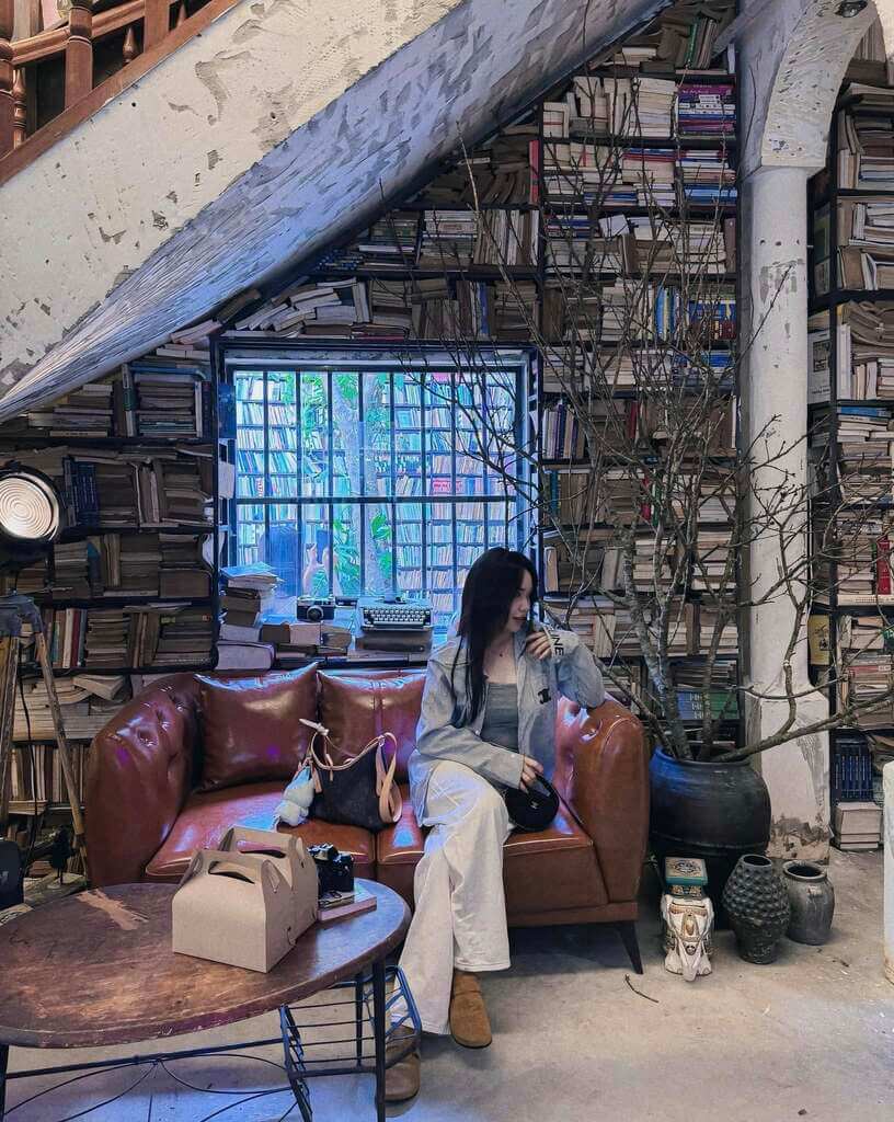 Ngâm Cafe - Khoe Quán