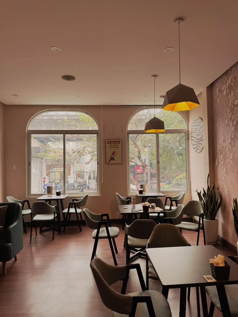 Tách Cafe-Shots - Khoe Quán