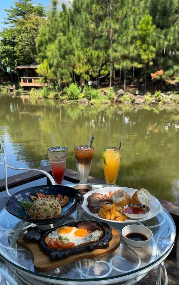 Paradise Coffee & Homestay - Khoe Quán