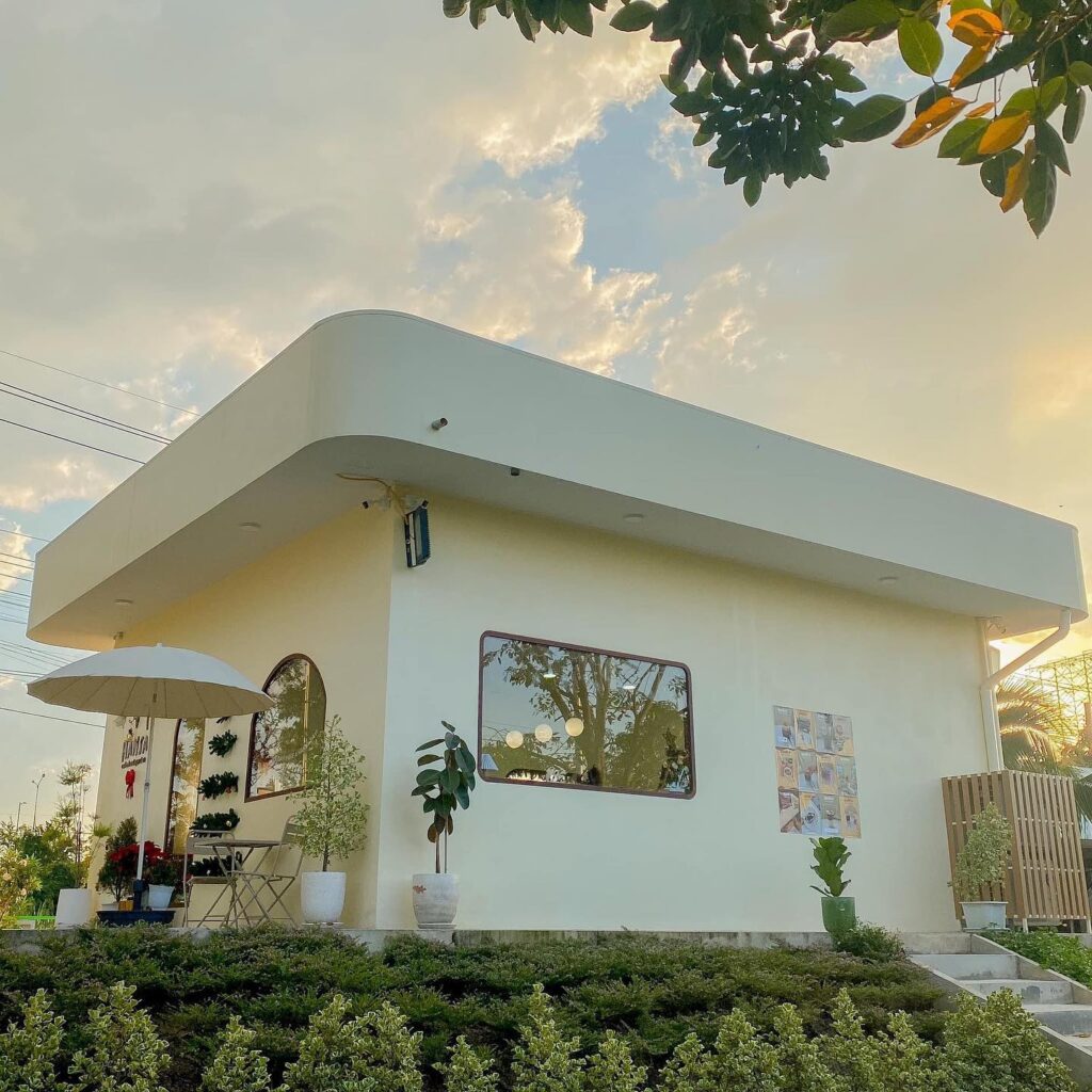 Hansa cafe.food.garden - Khoe Quán