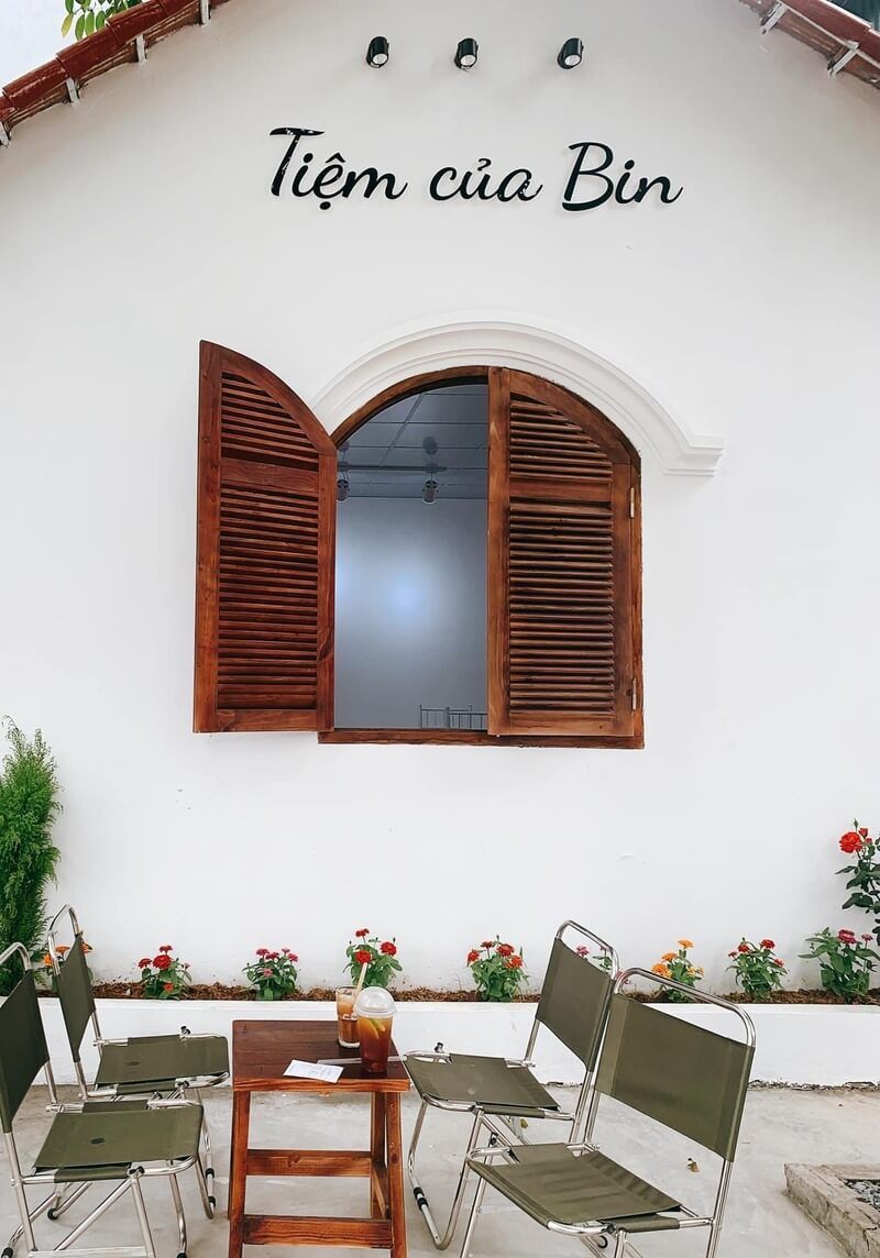 Tiệm của Bin - Khoe Quán